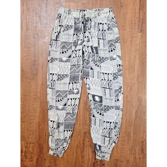 Julia | Pants & Jumpsuits | Julia Stamp Patchwork Jogger Pants | Poshmark